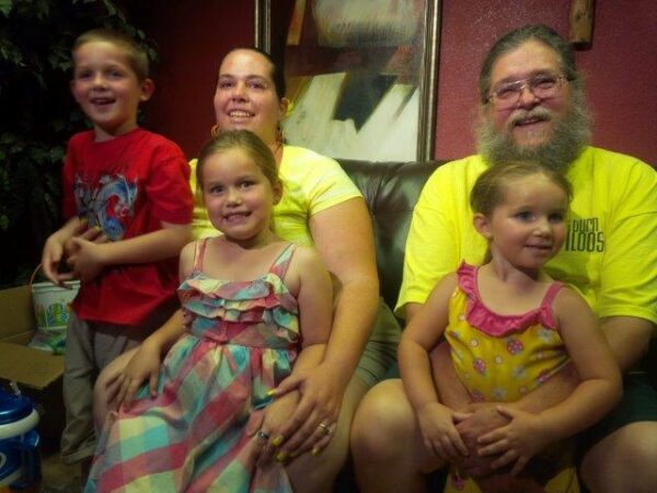 Dying to Live. Family Copes With Homelessness and Two Sick Parents ...